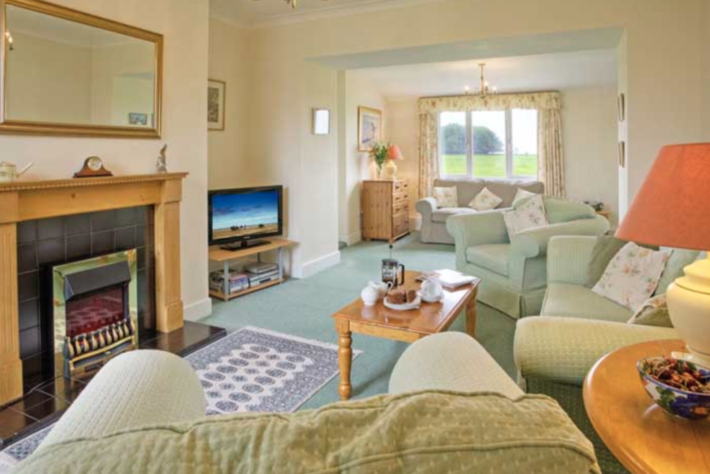 Thelma's House - Elwick Cottages